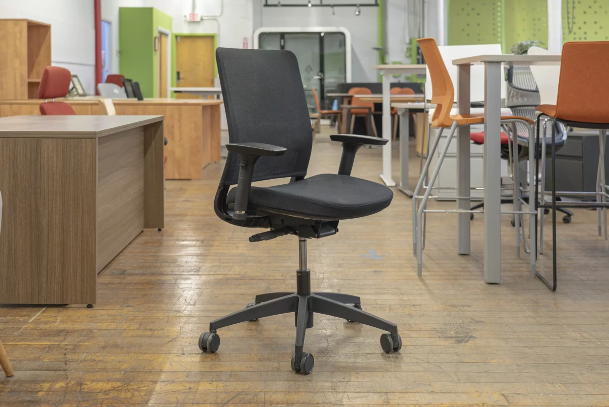 Global Factor Mid-Back Mesh Back Task Chairs – Peartree Office Furniture