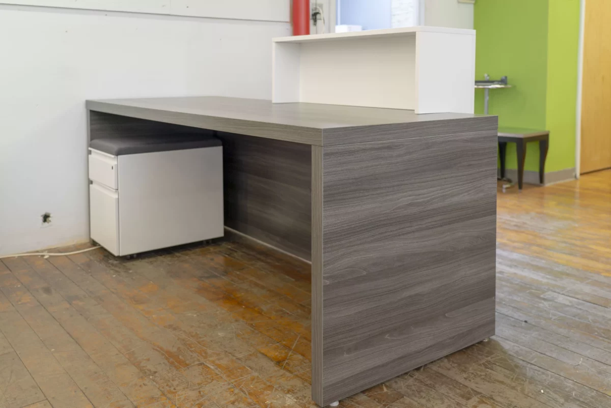 custom-laminate-modern-reception-desk-1-jpg